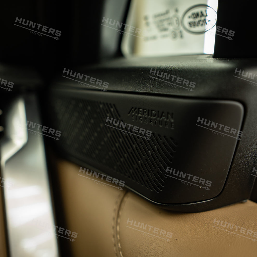 Range Rover Meridian Signiture Retrofit – Hunters Prestige